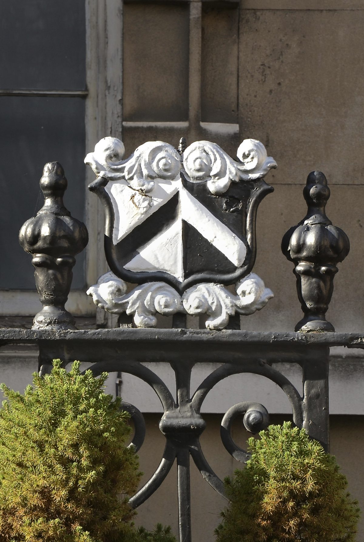 ShieldRailing - Barts Guild